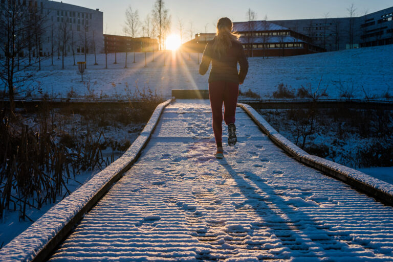 Staying Fit in the Winter With Cold Weather Exercise